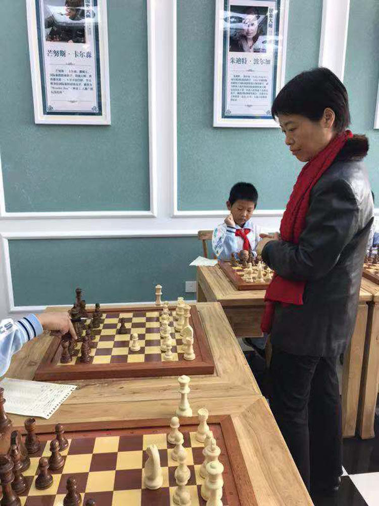 Game Fox Yihu Intelligent Chess Board - International & Xiangqi Compatible