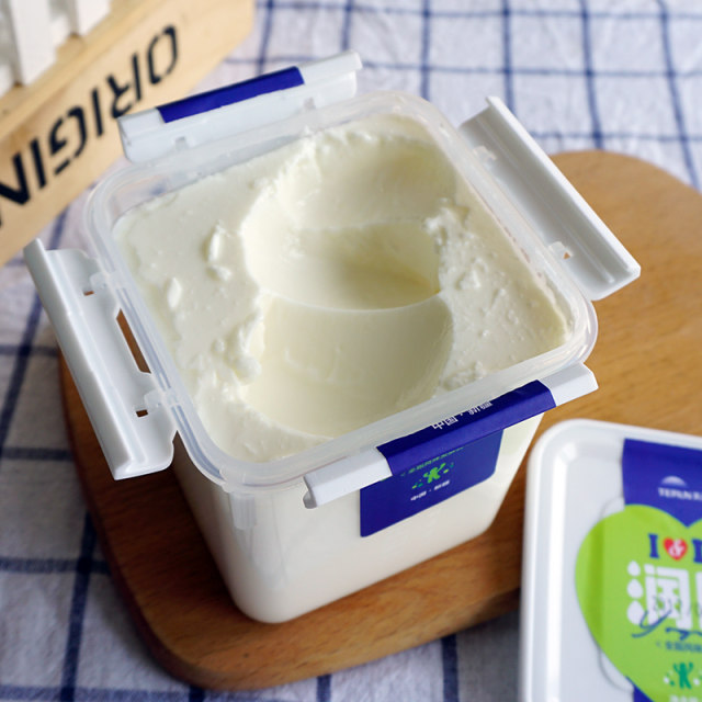 ! Xinjiang Tianrun Yogurt Runkang 1kg Large Square Barrel Original ...