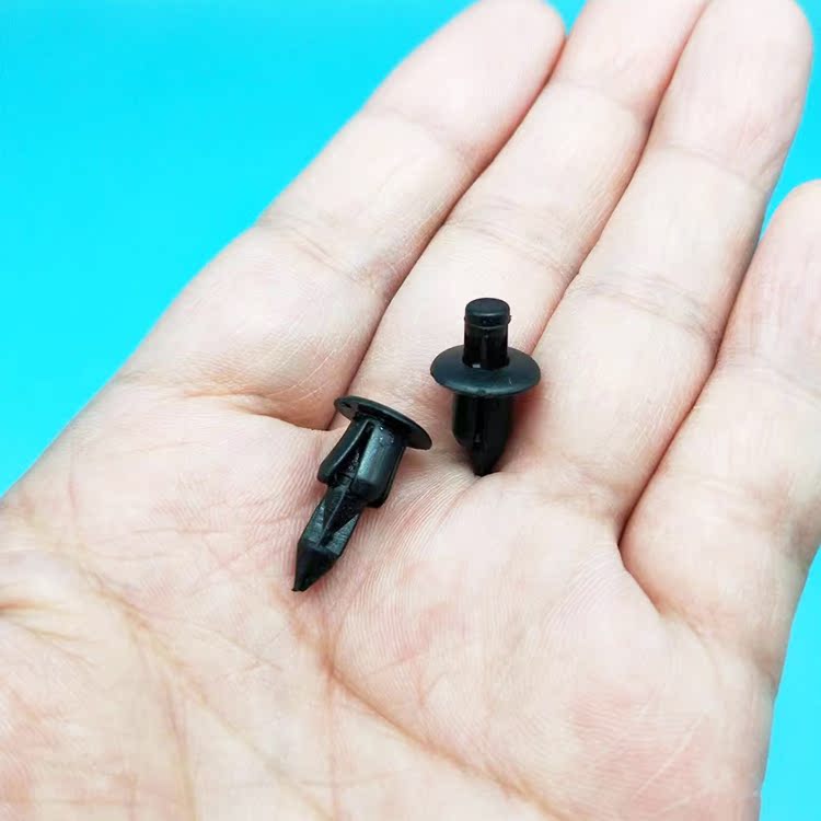 Suitable for Suzuki UU125 motorcycle UY125 deflector shell fixed through-core nail glue nail ...