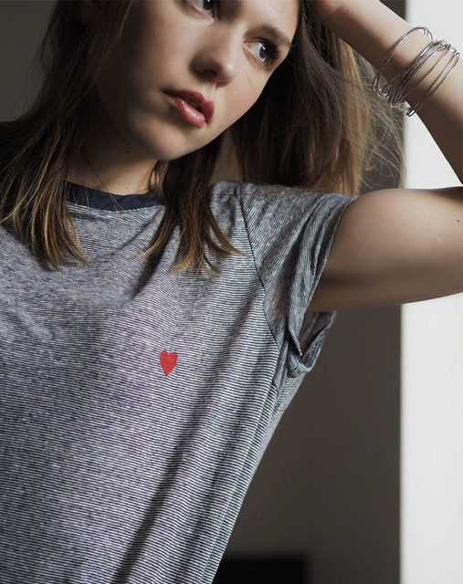 Spot 23 years of summer French niche retro literary round neck love ...