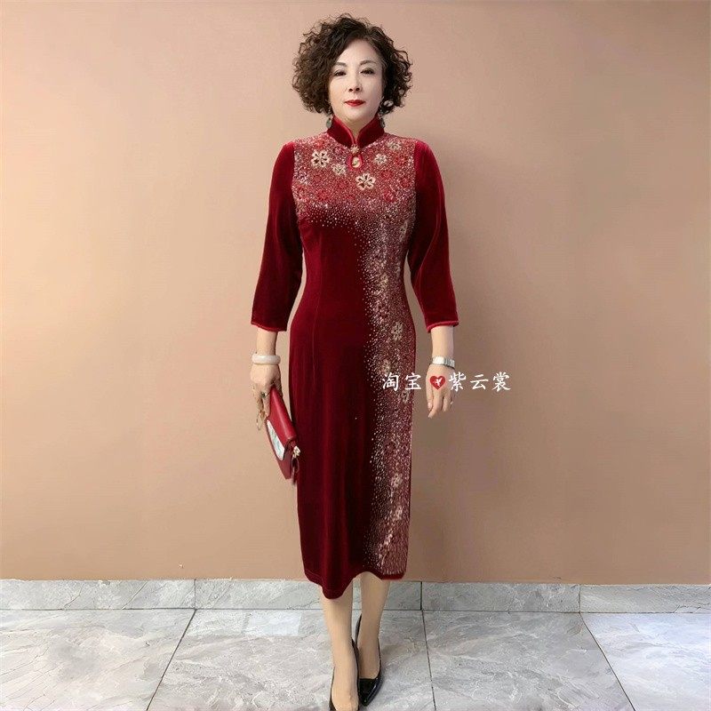 High -end autumn and winter mothers inlaid diamond standing cheongsam ...