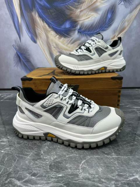 Men's shoes 2025 spring new European station lightweight soft sole ...