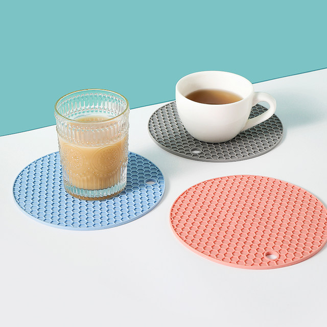 Insulation mat silicone anti-scalding table mat Nordic heat-resistant ...