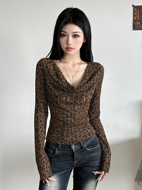 KLIOU Leng Yanyujie ins hand-worn slung collar long-sleeved T-shirt ...