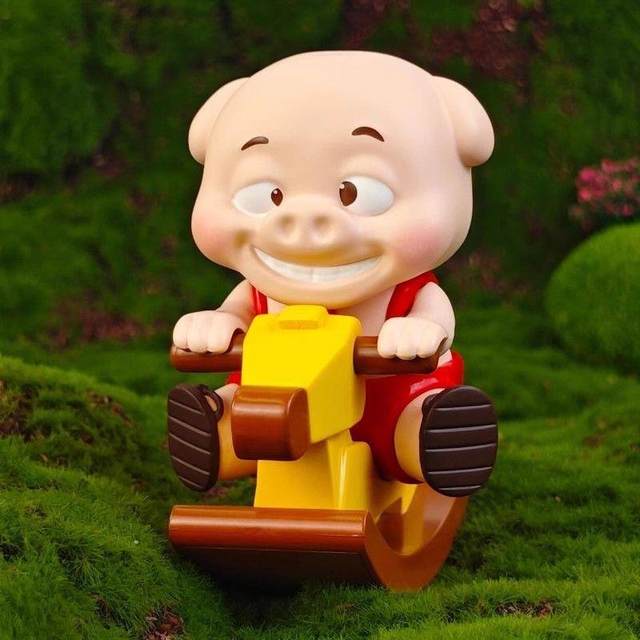 New product TOPTOY Pig Man Little Daidai blind box VLOG daily blind box hand-made office boy ...