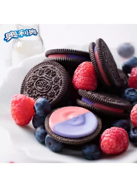 Oreo chocolate sandwich biscuits blueberry raspberry Shuangpin 97g box ...