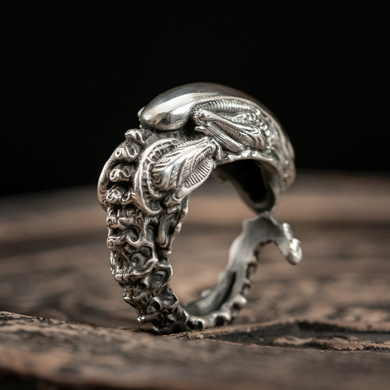 Retro as the old Yunnan snow fashion trend S925 silver retro creative alien ring opening ring