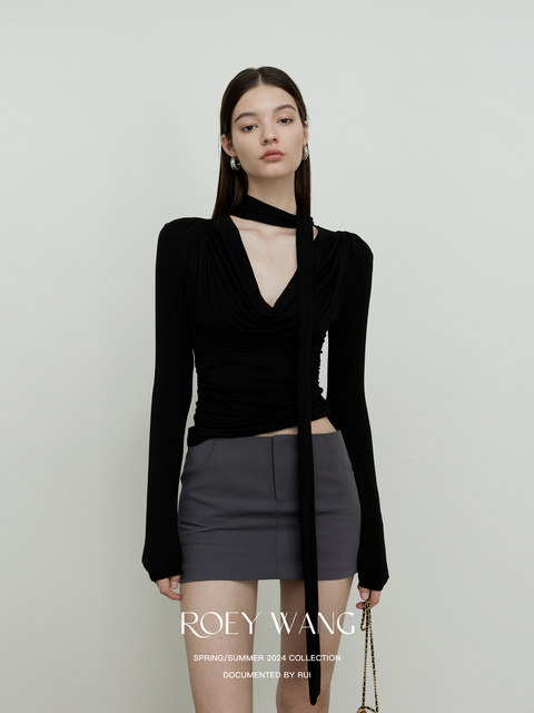 ROEYWANGV neck wavy pile neck hang neck integrated streamer slim knit ...