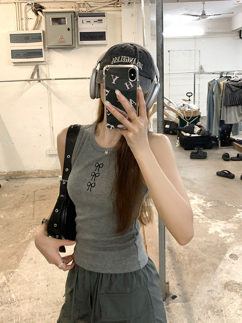 U77 Pure Desire Bm Bow Embroidery Round Neck Vest for Women, Summer Outerwear, Slim Fit, Short ...