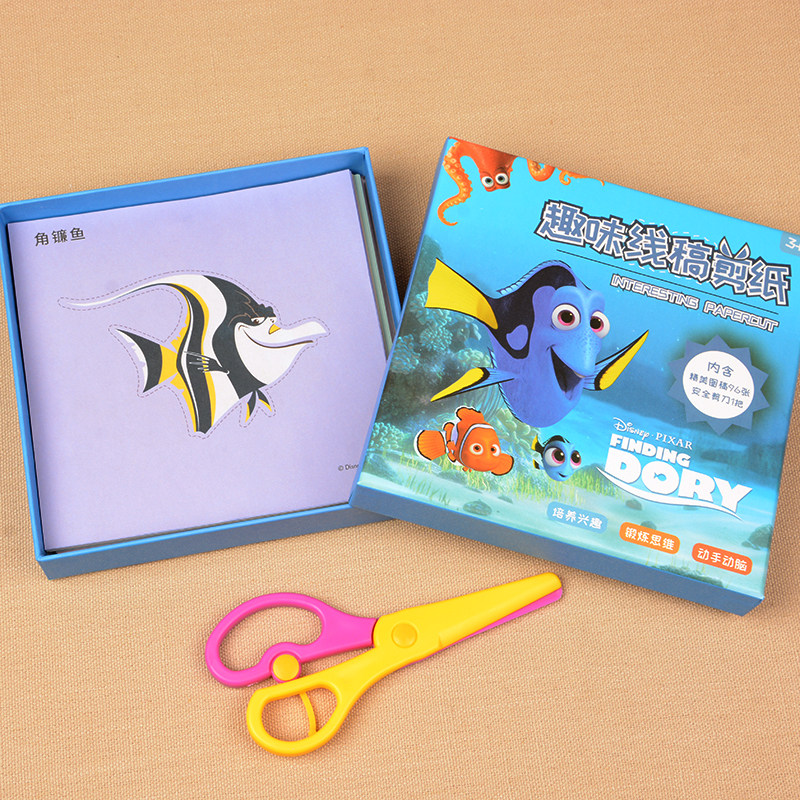 Kniha na vystřihování z papíru Hledá se Nemo - DIY Origami sada pro děti