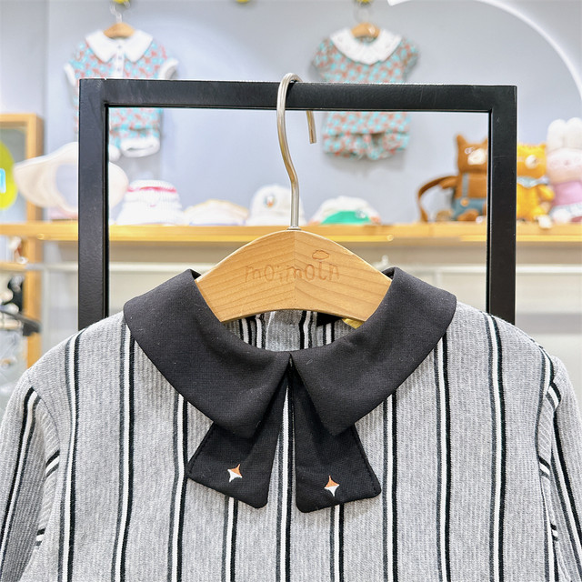 Xiaoyunduo moimoln baby fashion set Korean counter purchasing 24 autumn children's long-sleeved ...