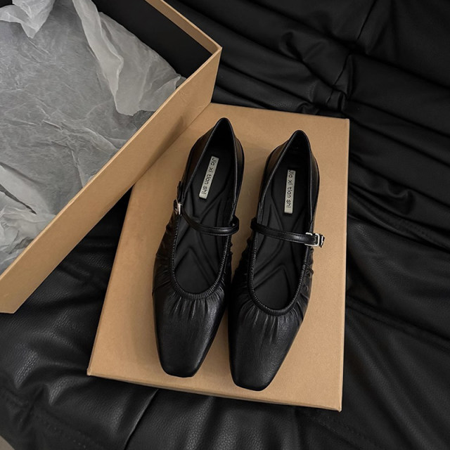 Flat silver French single shoes female 2024 spring new shoes with skirt ...