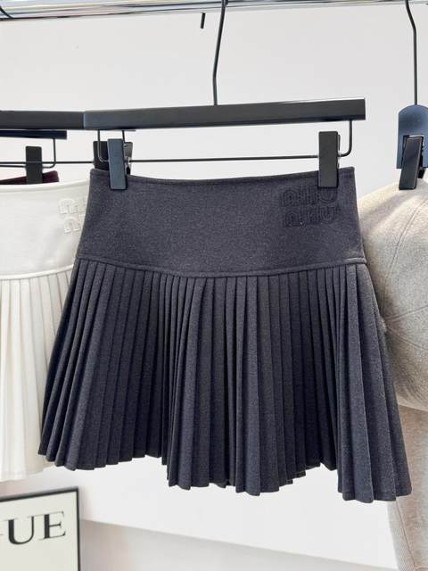 American retro hair pleated skirt female 2024 autumn and winter new A -line short skirt female ...