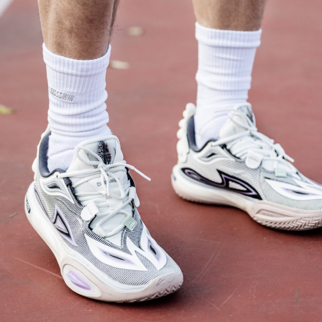 Lining Li Ning Wade City 11v2 Cold Blood Shock Deathing and Permanent ...