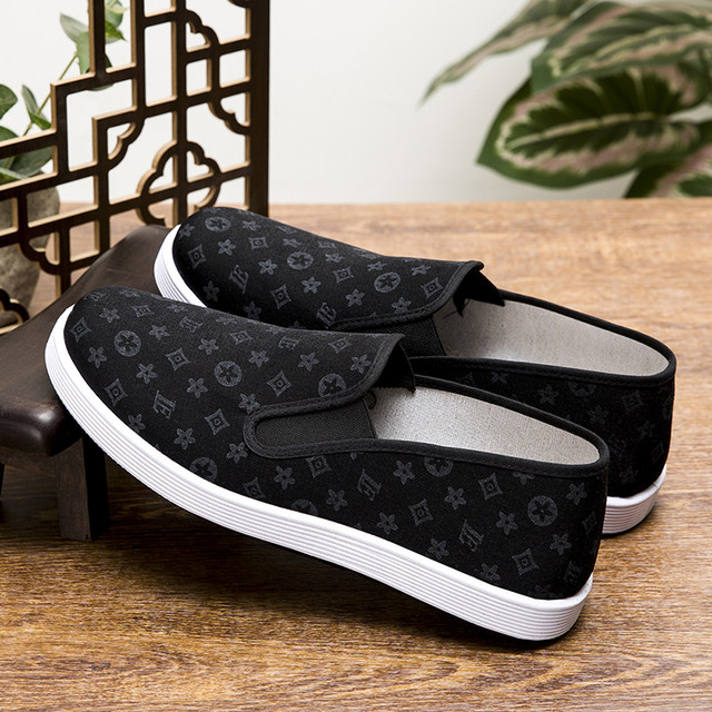 New old Beijing cloth shoes for men, slip-on printed casual beef tendon ...
