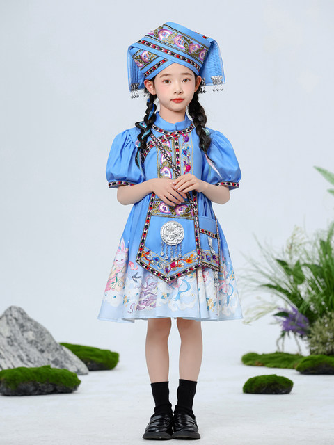 March 3 children and ethnic minority costumes girls Guangxi Zhuang clothes daily Lolita ...
