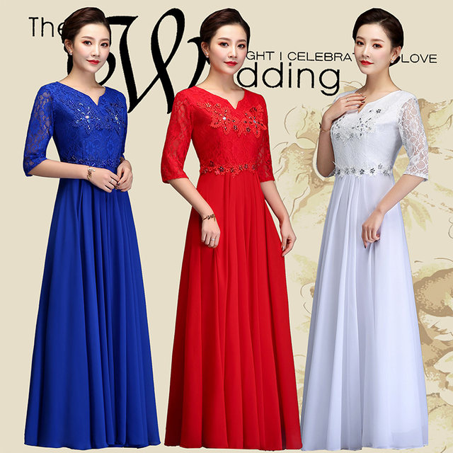 Chorus performance costumes female adult choir conductor middle-aged ...
