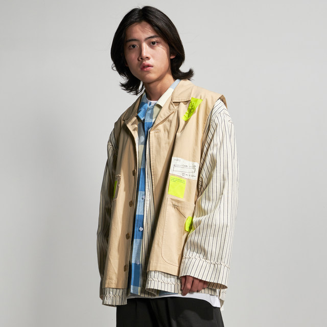 EAFINETAL EAFINS National Chao Fluorescence Tags Fake two vest jackets ...