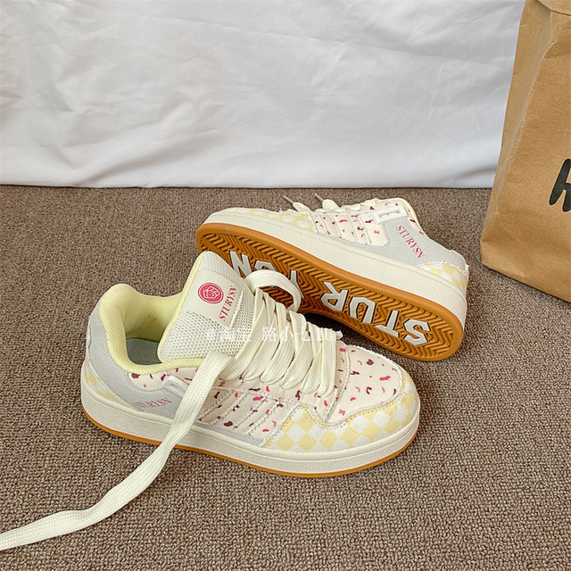 Retro low-top cranberry color matching bread shoes for women ins trendy ...