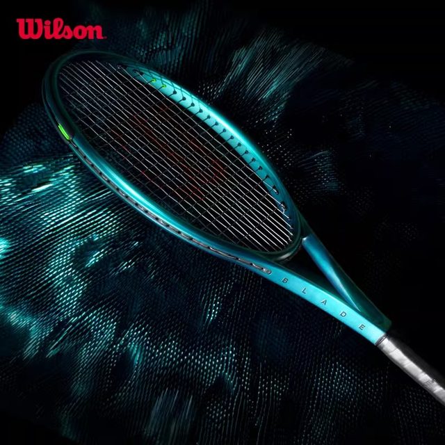 wilson Wilson tennis racket bladev8 Wilson full carbon Sabalenka same ...