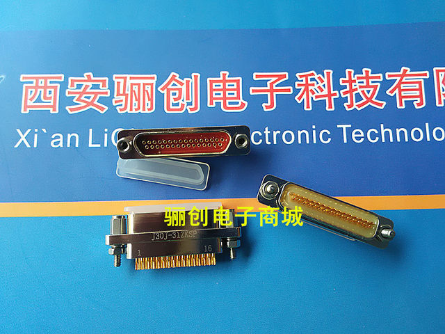 J30J-31ZKSP Rectangular connector 31-core socket Welding cup type Welding wire connector Fixed end