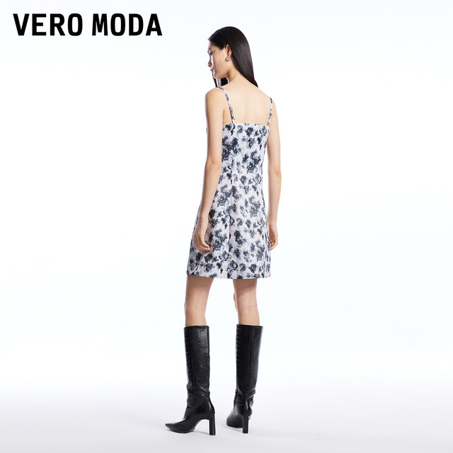 VeroModa Dress Women's 2024 Autumn and Winter New Rose Print Waist A-Pulse Suspender Skirt