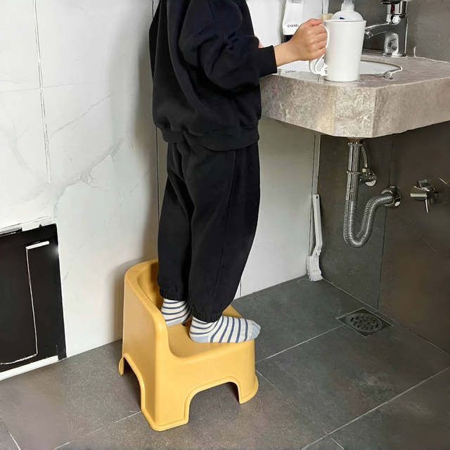 Bath stool for children and the elderly, non-slip bathroom special ...