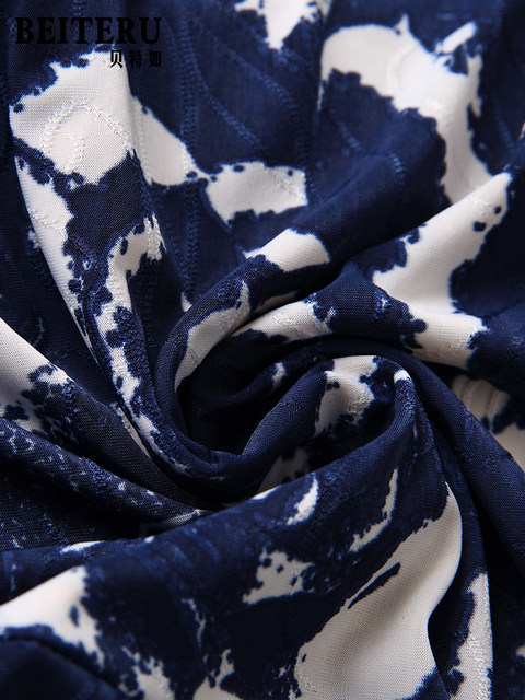 Betru counter genuine summer new short-sleeved elegant mother-printed ...