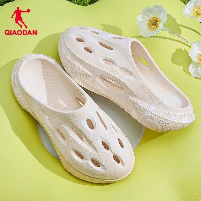 Venom Fang Crocs Jordan Breathable Sports Slippers Women's 2024 Summer ...