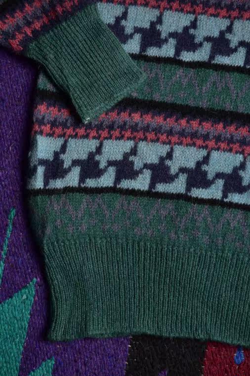 Fair Isle vintage style retro ethnic snow handle hollow pullover Ferris ...