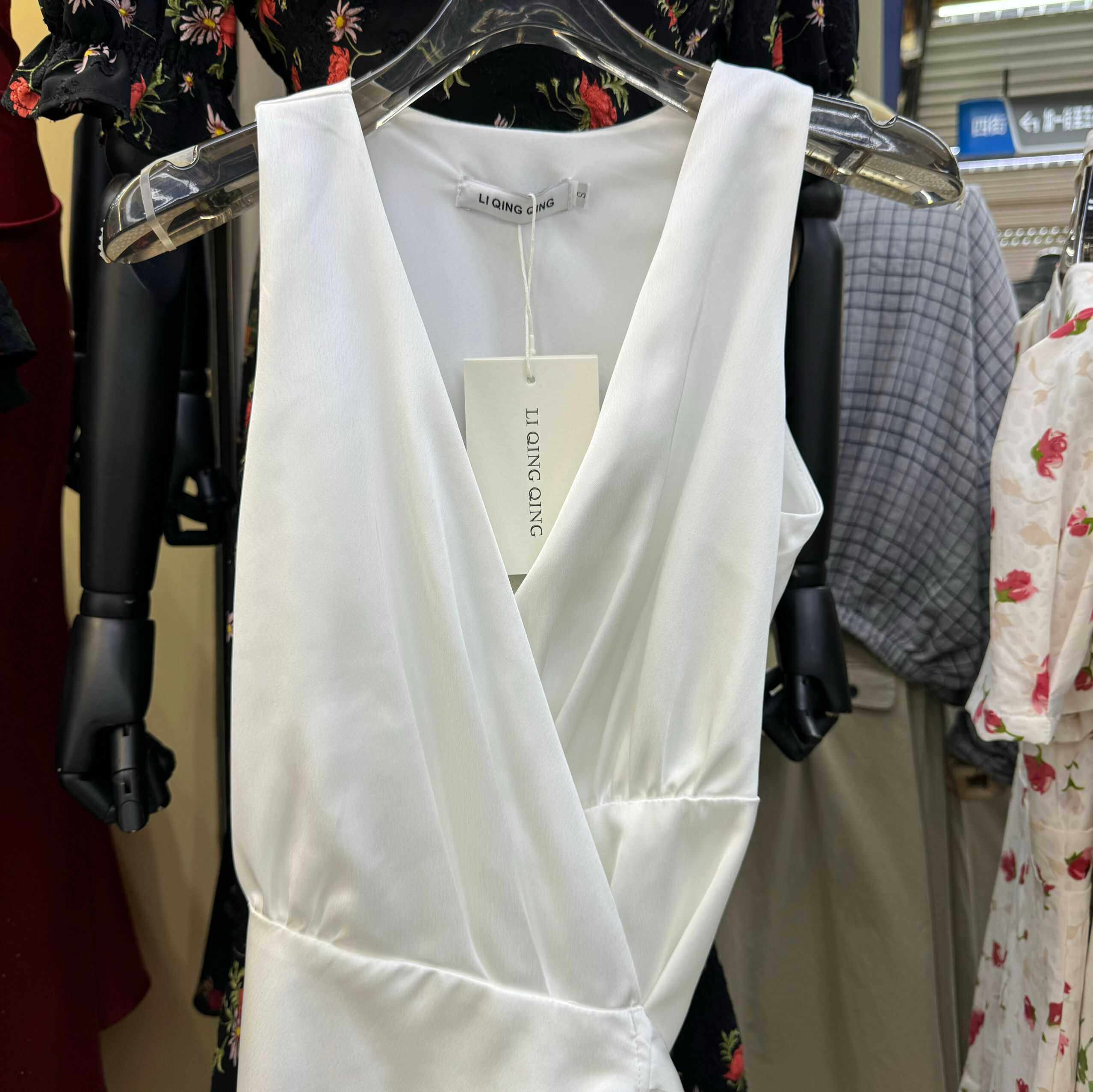 Luo design French luster, high -definition silk fold waist, small dress ...