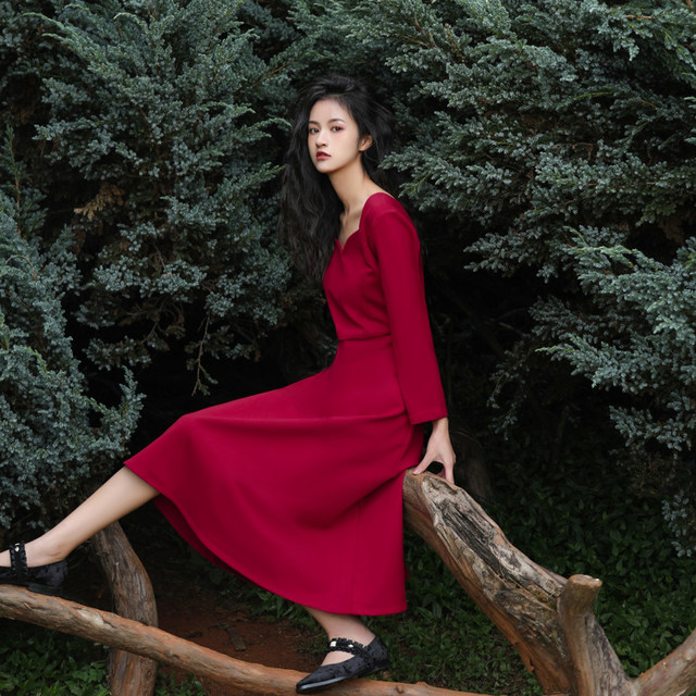 Red dress skirt Spring and autumn 2022 new women's retro nine -point ...