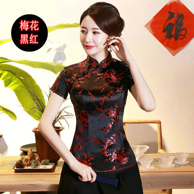 Classic Tang suit Chinese cheongsam top promotion catwalk event ...