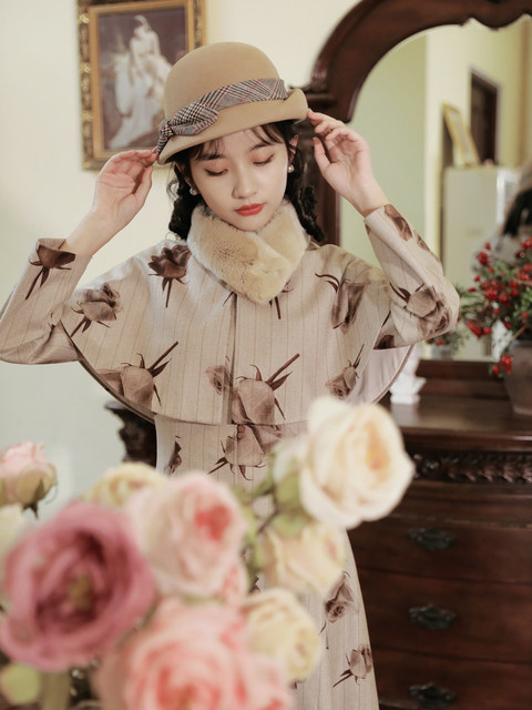 Jasmine Autumn and Winter Retro Daily Long Stand-up Collar Long-sleeved ...