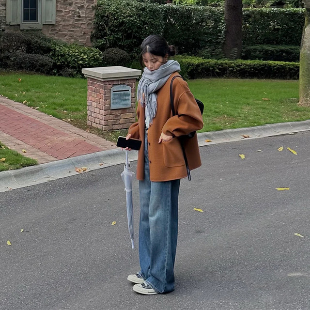 High-end Maillard style wear, caramel color short woolen coat, women's ...