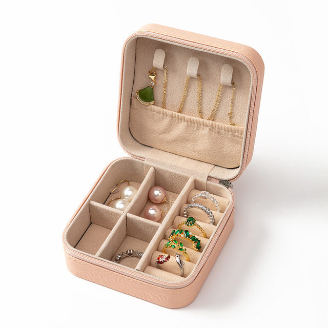 Portable jewelry box, ring storage box, simple square box, bracelet ...
