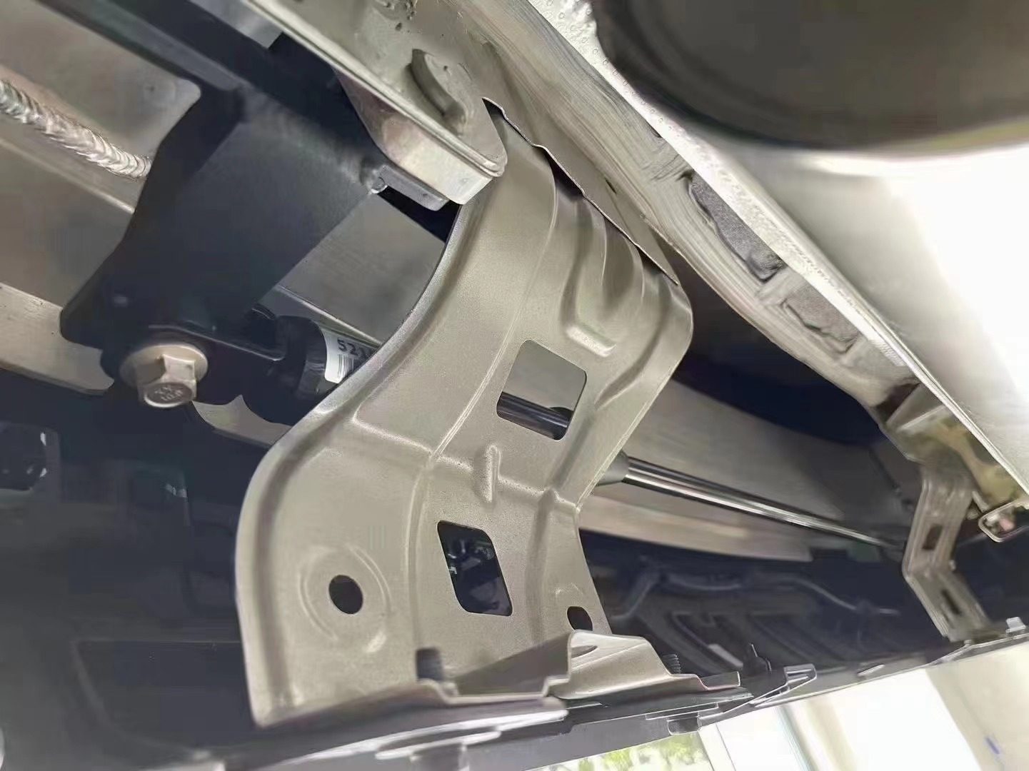 Evais 3.0 version hydraulic damping rod stabilizes body vibration ...