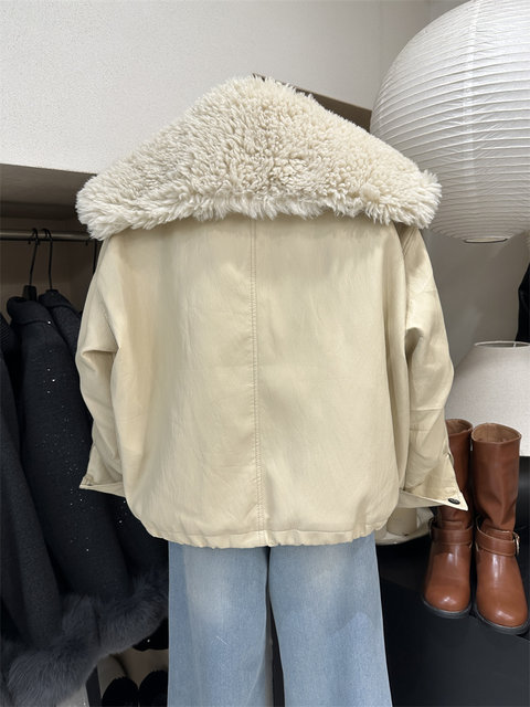 Korean version of glutinous jiji protein leather large lapel leather ...