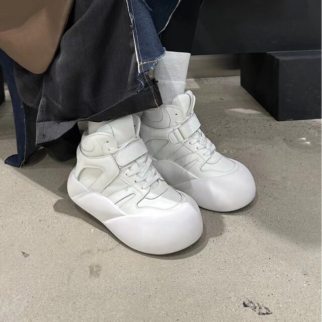 Sgirltwtw loose cake thick bottom leather high -top small white shoe ...