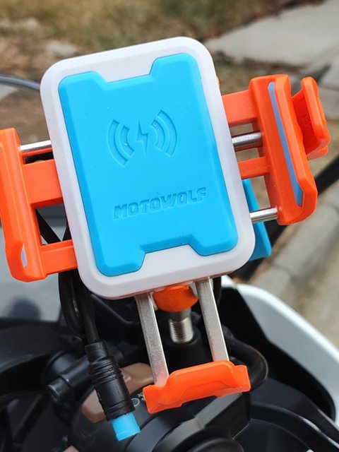 Modo Wolf Wireless Charging Mobile Phone Holder New Motorcycle ...