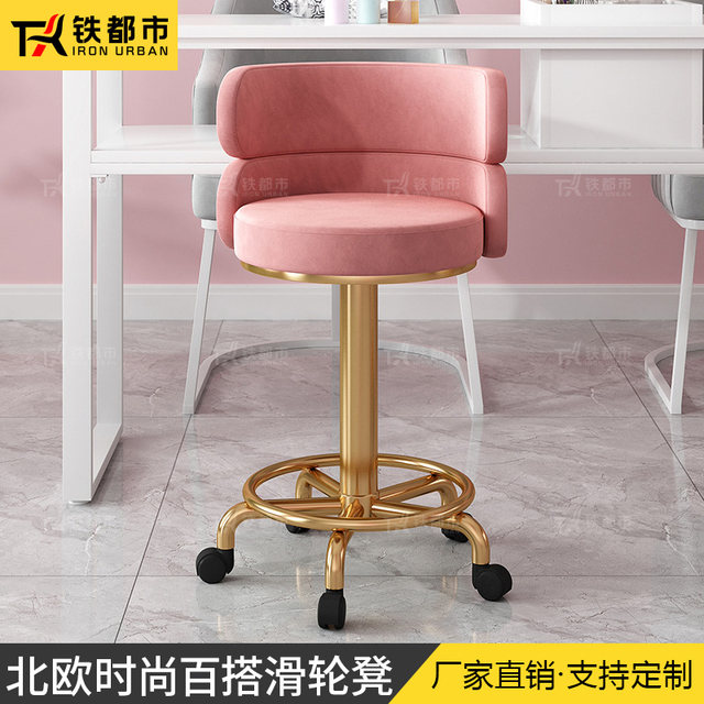 Dressing table, chair, roller skating, girls' bedroom, luxury high-end ...