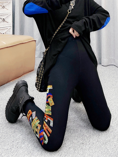 Wide brand color diamond bottom pants ladies wearing plus velvet ...