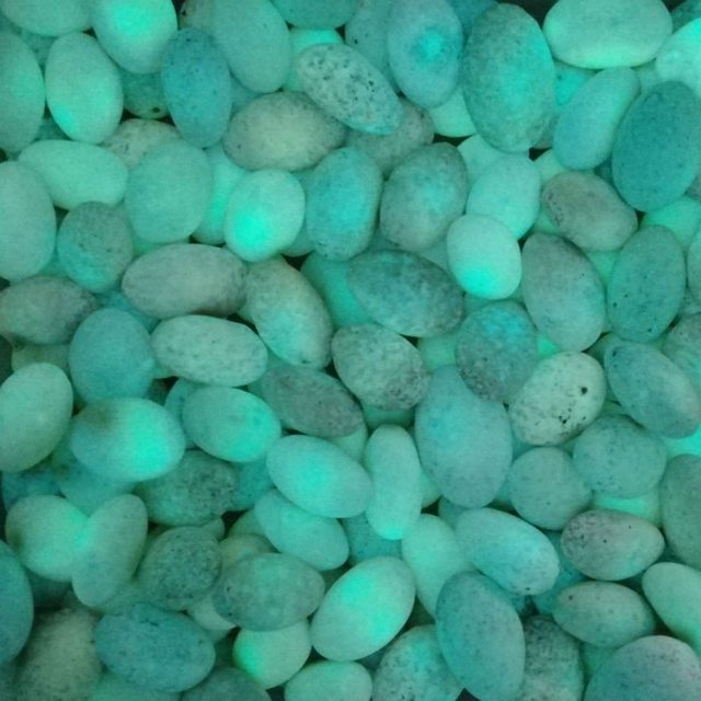 Natural luminous stone raw stone luminous gem fluorite ball luminous ...