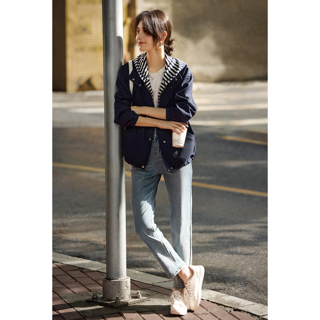 XWI XWI contrasting color stitching striped hooded jacket women's 24 ...