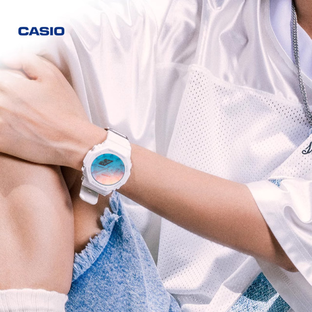 Casio flagship store beach colorful series translucent gradient ...