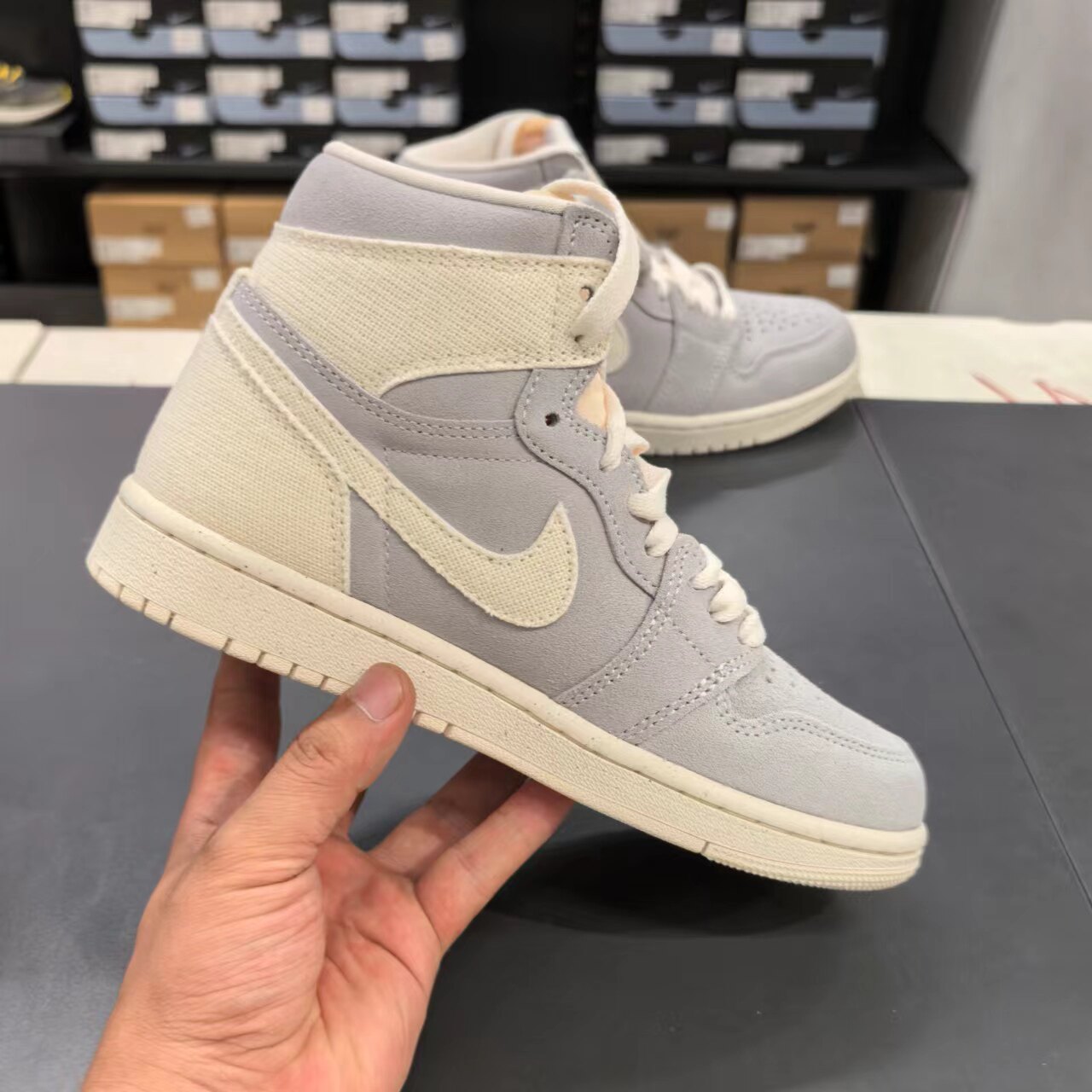 Nike Air Jordan 1 AJ1 beige high-top retro basketball shoes FD8636-011