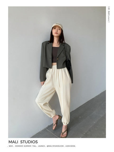 MALIINS blogger's popular style changes into a 2-meter-long box-shaped ...