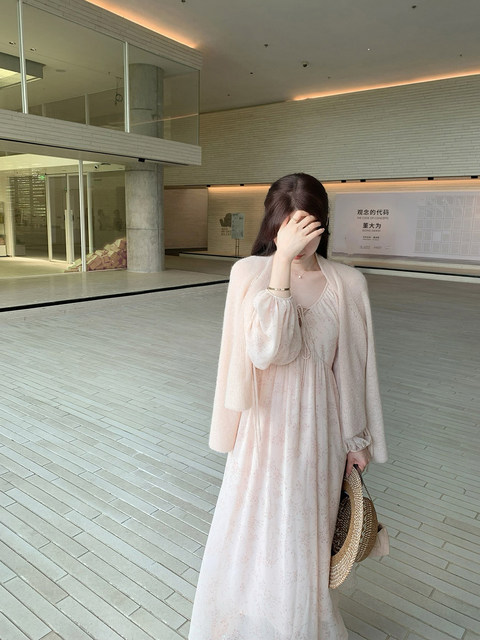 Zhao Baoni Pear Blossom Fall Light Floral Skirt Long Short Women's ...