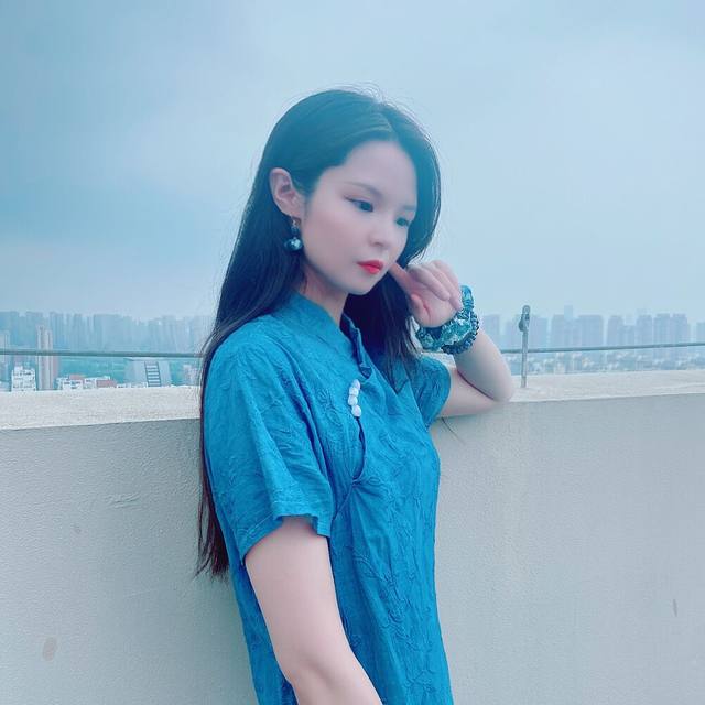 Yiche tie-dye original design handmade plant blue dye new Chinese style ...