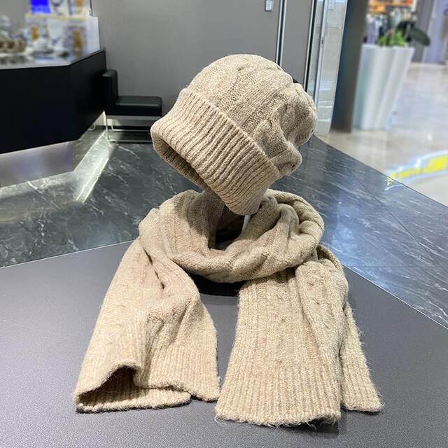 Two-piece set of hats and scarves for autumn and winter, warm and ...